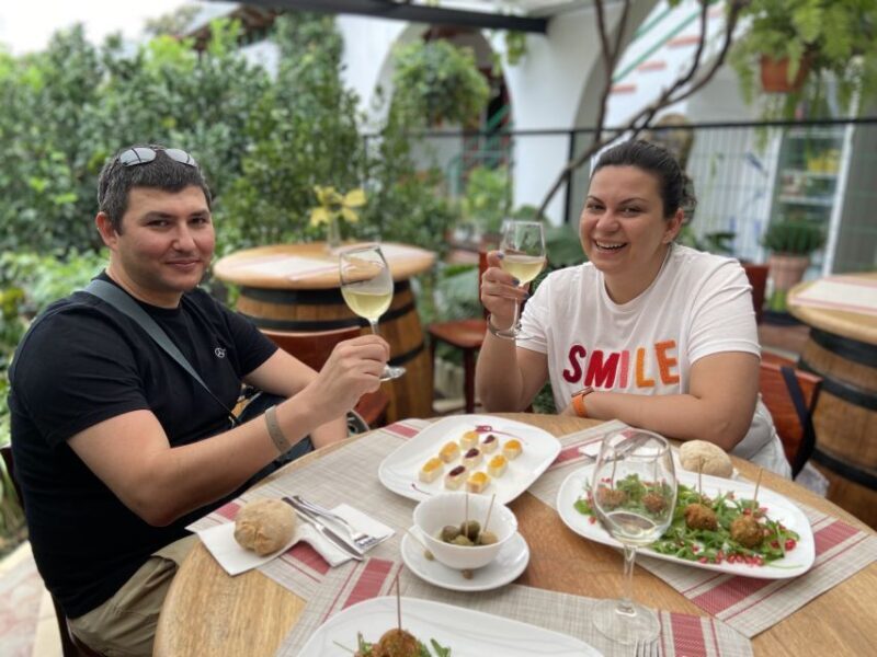 Gran Canaria: Best Wineries and Views Tour - Guides & Hospitality