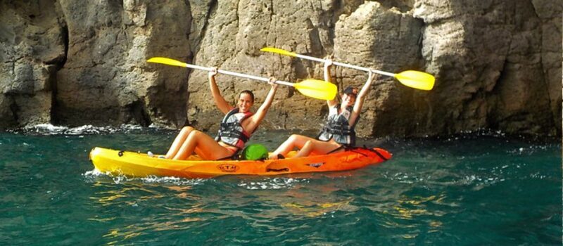 Gran Canaria: South Coast Guided Kayaking Trip - The Guide and Group Experience