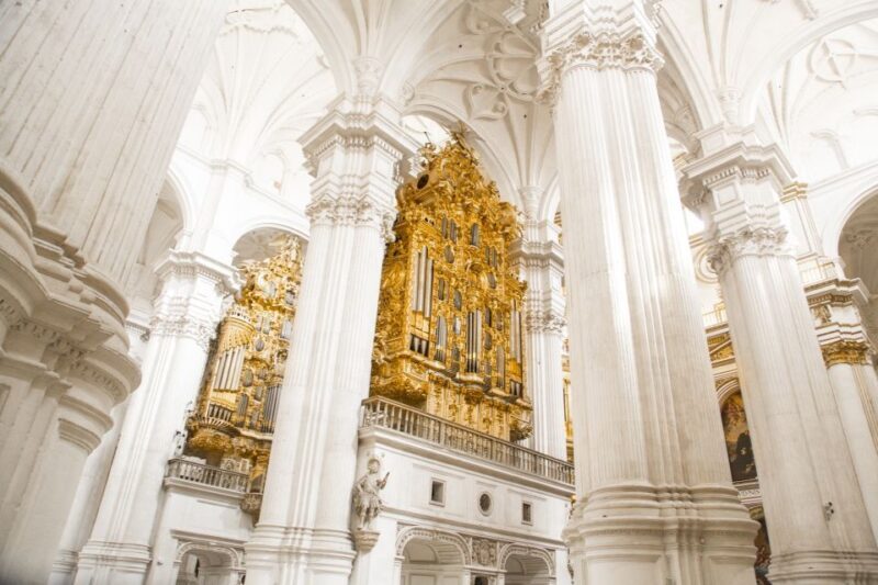 Granada: 3-Hour Cathedral and Royal Chapel Tour - Introduction to the Tour Experience