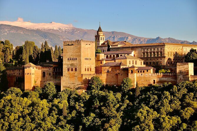 Granada Albaicín & Sacromonte Exclusive Walk Tour in the Old Town - A Detailed Look at the Tour Itinerary