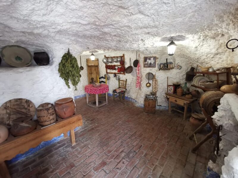 Granada: Albaicín, Sacromonte & Museum of Caves Walking Tour - Practical Details & Value