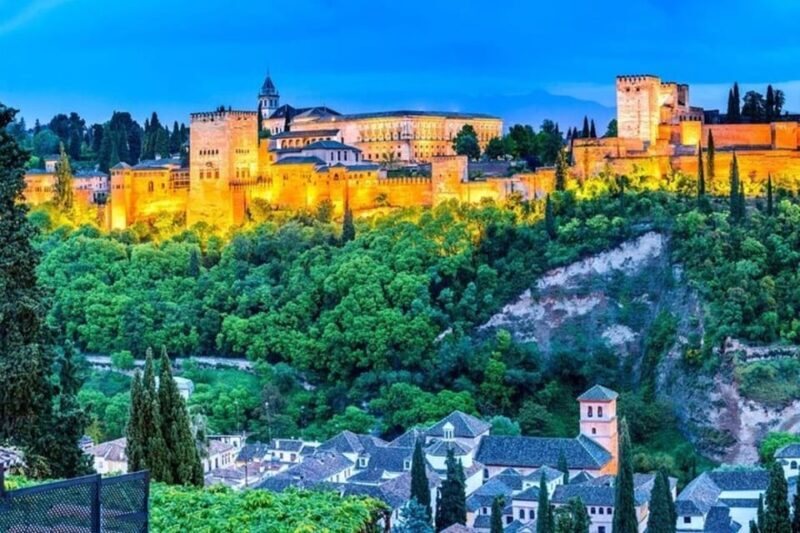 Granada : Albayzin and Sacromonte Walking Tour - Price and Value