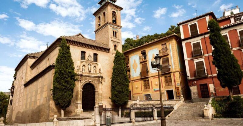 Granada: Albayzin and Sacromonte Walking Tour - Discovering Sacromonte and its Cave Dwellings