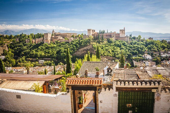 Granada: Alhambra, Albaicin and Sacromonte Guided Tour - Who Would Love This Tour?
