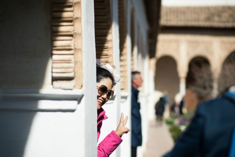 Granada: Alhambra and Nasrid Palaces Private Tour - Analyzing the Cost and Value