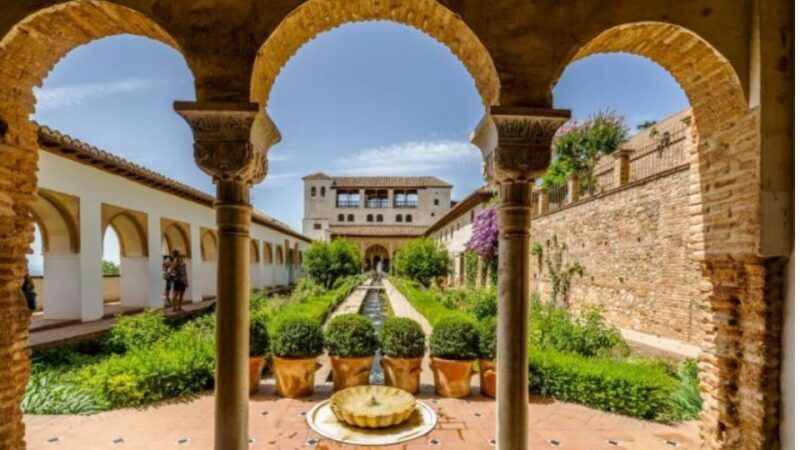 Granada: Alhambra and Nasrid Palaces Tour without Tickets - Final Thoughts