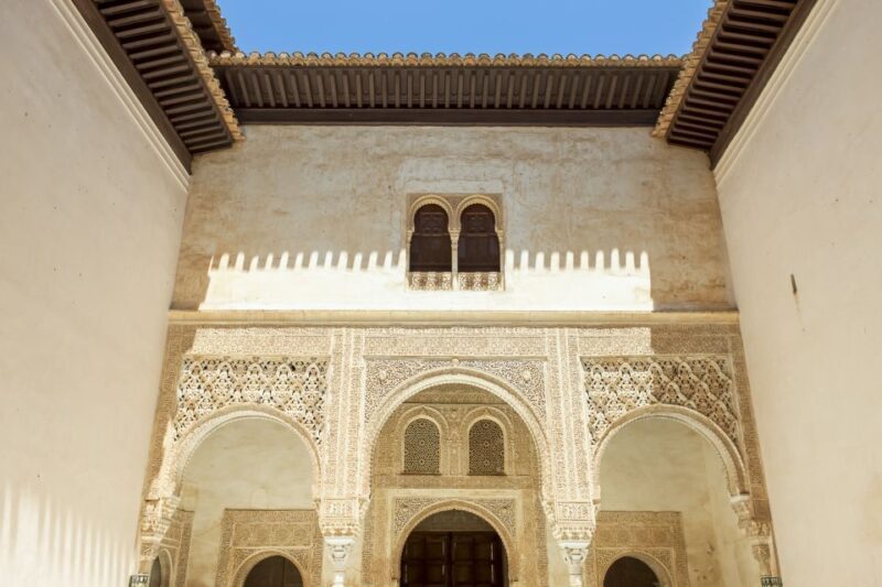 Granada: Alhambra, Nasrid, and Generalife Private Tour - Frequently Asked Questions
