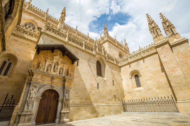 Granada: Cathedra&Royal Chapel & Albaicín skip the line Tour - FAQ