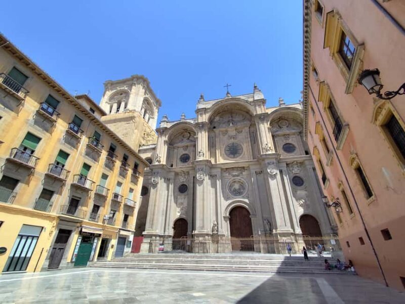 Granada: City center and Albaicin Private Tour - What You’ll Need