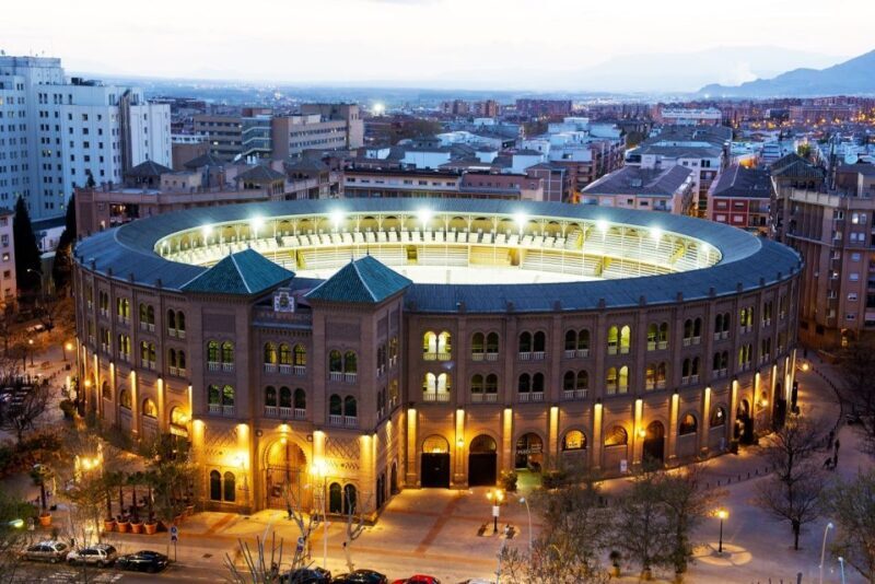 Granada City Train 1 or 2-Day Hop-On Hop-Off Ticket - Key Points