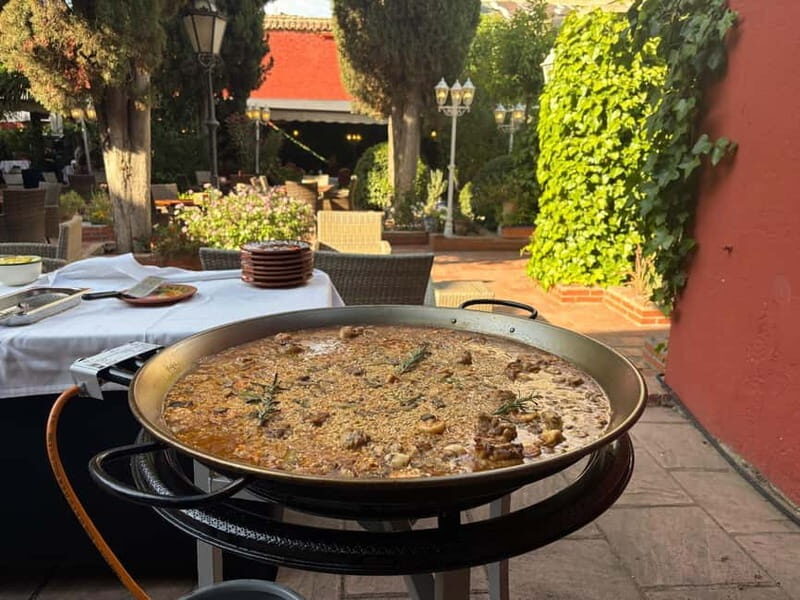 Granada: Dinner with Paella on a Terrace in the Albayzín and Live Flamenco - FAQs