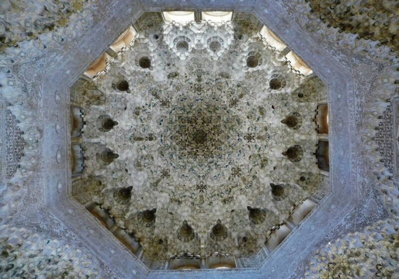 Granada: Fast-Track Alhambra & Nasrid Palaces Guided Tour - Frequently Asked Questions