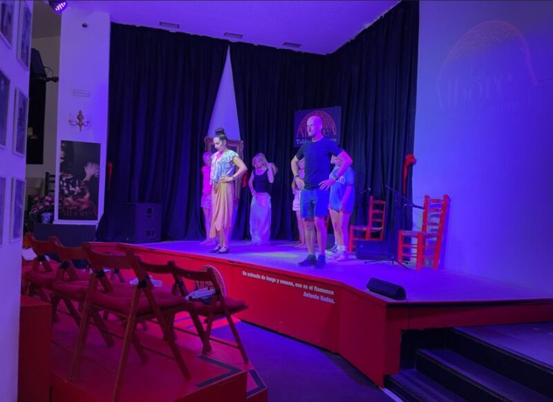 Granada: Flamenco Class with the Cast of Tablao La Alboreá - FAQs