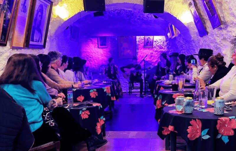 Granada: Flamenco Show in the Cave LA FARAONA - Key Points