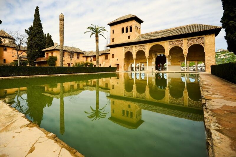 Granada: Full Alhambra Premium Guided Tour with Tickets - Final Thoughts
