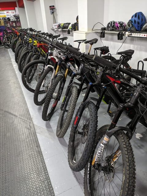 Granada Highlights by E-Bike: Albaicín & Sacromonte - Price and Value