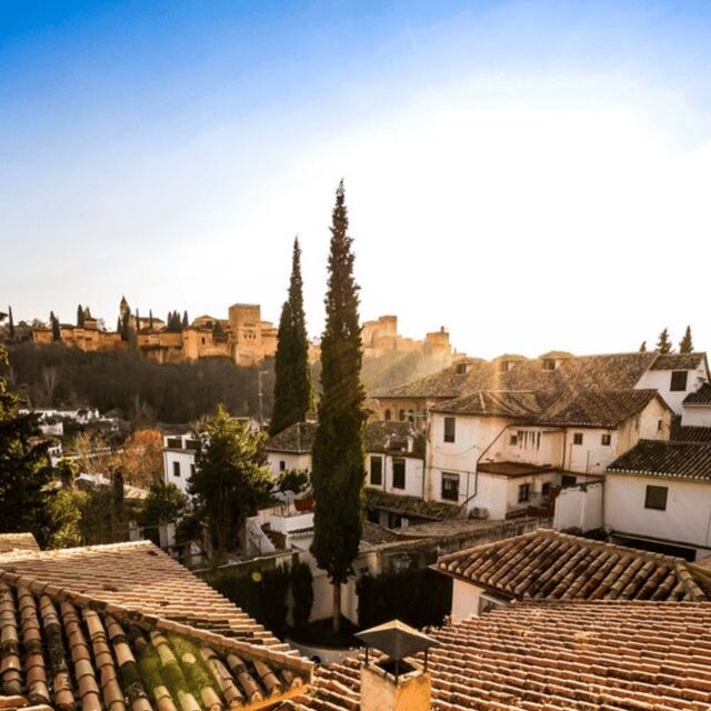 Granada in full: Historic Centre, Albaicín & Sacromonte - In-Depth Review of the Granada Tour: What You Can Expect
