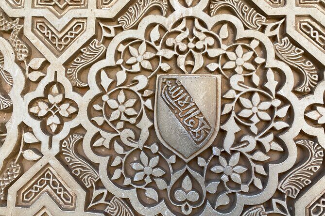 Granada Private Alhambra Tour includes Nazaries Palaces - FAQs