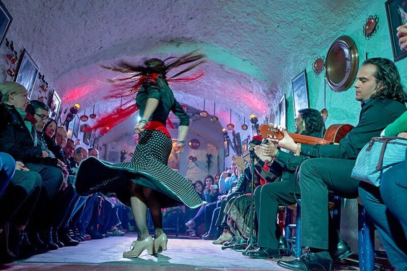Granada: Sacromonte Caves Flamenco Show with Dinner - FAQ