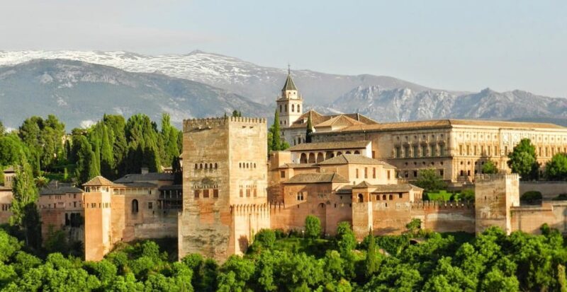 Granada: Tour of Alhambra, Generalife, and Nasrid Palaces - A Possible Drawback
