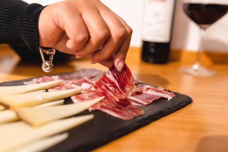 Granada: Traditional Flamenco Show in a Cave Entry Ticket - Why Flamenco in a Cave is Special