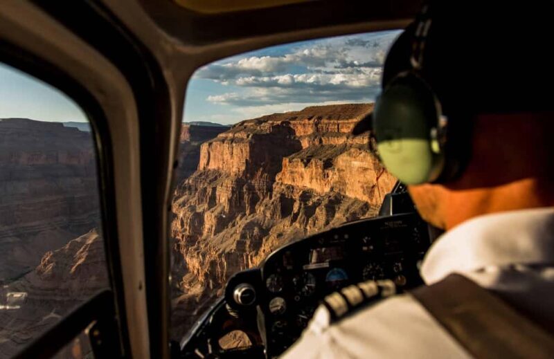 Grand Canyon: Fly Below Rim and Beyond Helicopter Air Tour - The Guide and Commentary