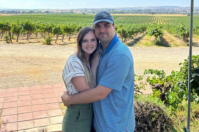 Grapevine Getaway Exclusive Wine Tour - What’s Included & What’s Not