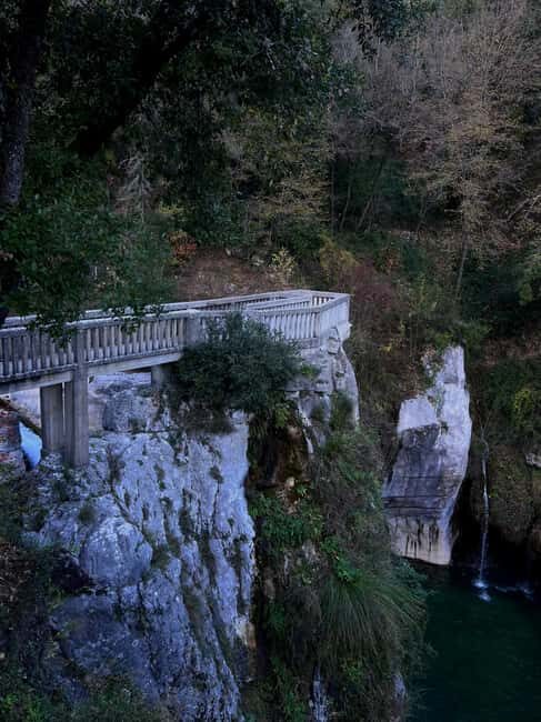 Grasse, Gourdon and local wine tasting, from Nice and Cannes - FAQ  