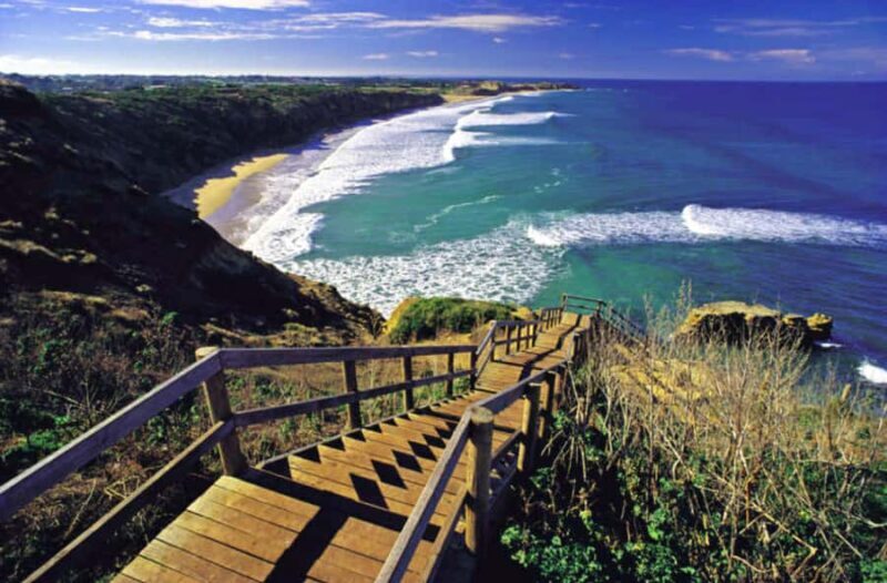 Great ocean road Reverse & Helicopter Experience Group Tours - Who Should Book This Tour?