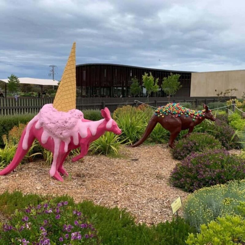 Great Ocean Road Tour Melbourne Relaxed Way In Premium coach - Lunch at Apollo Bay