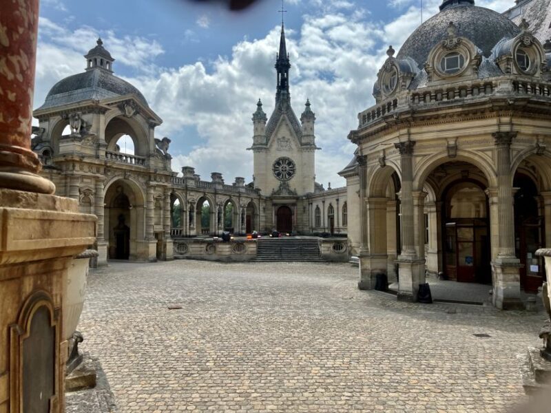 Great Stables of Prince de Conde & Palace Chantilly - The Itinerary: What You Can Expect