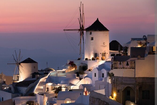 GreekAmerican guide Themistoklis to tour beautiful Santorini. - FAQ