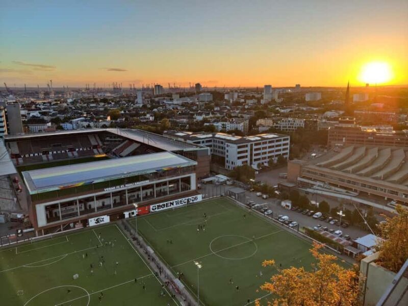 Green Bunker Tour on St. Pauli the original - Key Points