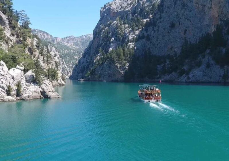 Green Canyon: Boot Tour with Lunch, Soft Drinks, & Transfer - FAQs