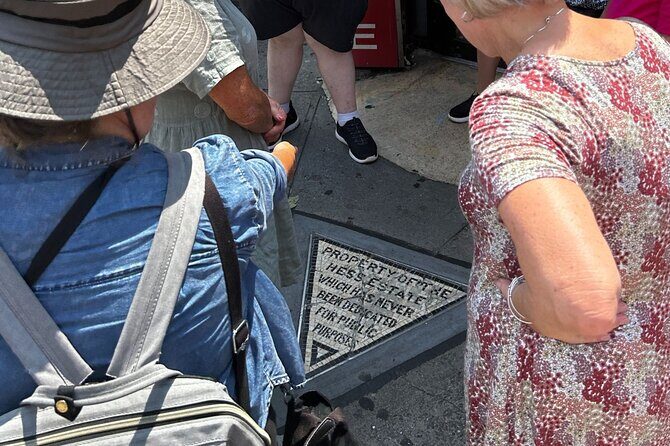 Greenwich Village: Pizza, Desserts & History Food Tour - What to Expect on the Greenwich Village Food Tour