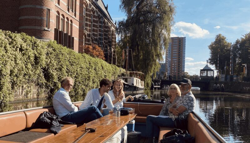 Groningen: City canal cruise (with unlimited drinks) - FAQ