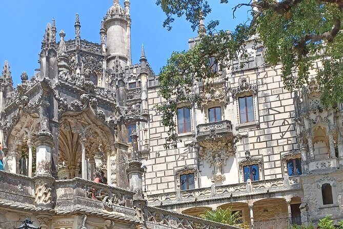Group to Pena Palace, Sintra (pass by Regaleira) and Cascais - FAQ