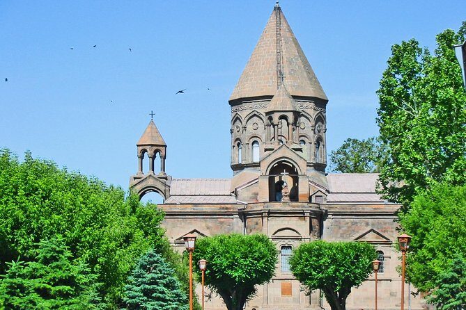 Group Tour: Hovhannavank, Saghmosavank, Chocolate House, Aghtsk - FAQ