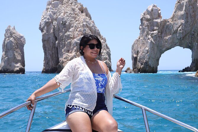 Group tour of the Cabo San Lucas Arch - The Itinerary: What to Expect from Start to Finish