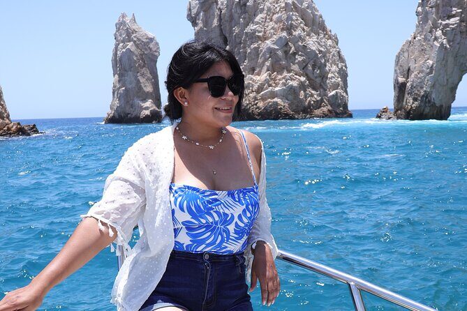 Group tour of the Cabo San Lucas Arch - What Could Be Better?