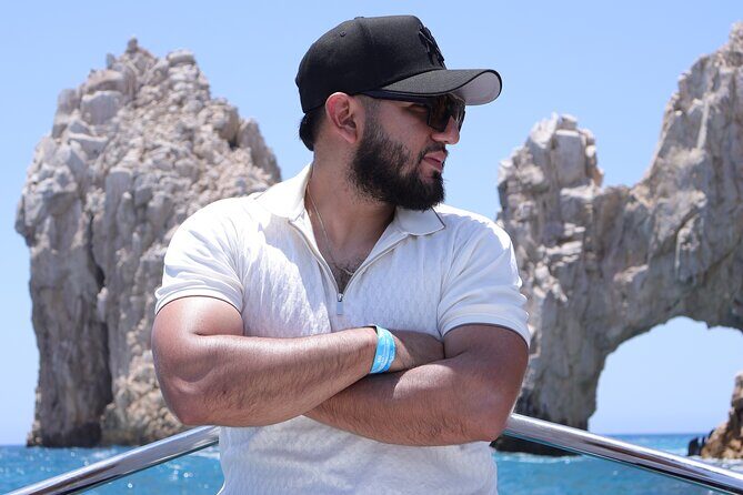 Group tour of the Cabo San Lucas Arch - Final Thoughts: Is This Tour Worth It?