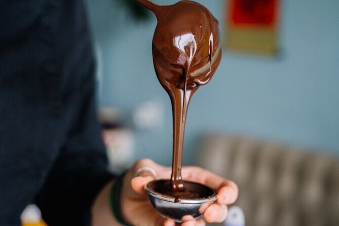 Gruyère Cheese and Chocolate Tasting Day Trip from Geneva - Key Points