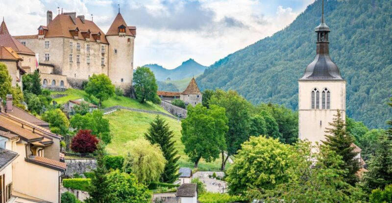 Gruyères, Cheese Factory & Maison Cailler Day Trip from Bern - The Itinerary Breakdown: What to Expect from Start to Finish