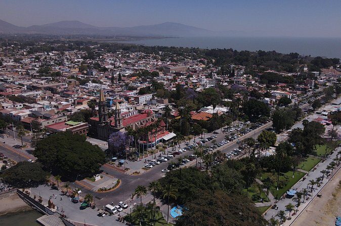 Guadalajara Airport Private Transfer to Ajijic & Chapala - Who Will Love This Service?