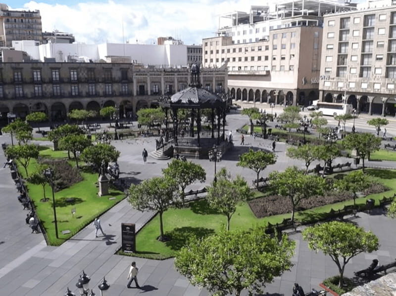 Guadalajara : Must-See Sites Walking Tour With A Guide - The Value and Who It’s Best For