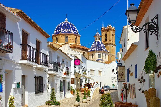 Guadalest, Altea & Algar Waterfall from Valencia - Key Points