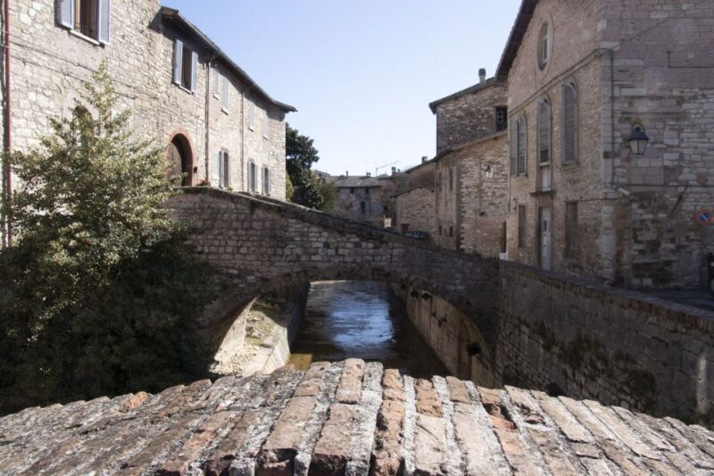 Gubbio: Old Town Guided Walking Tour with Piazza Grande - FAQ
