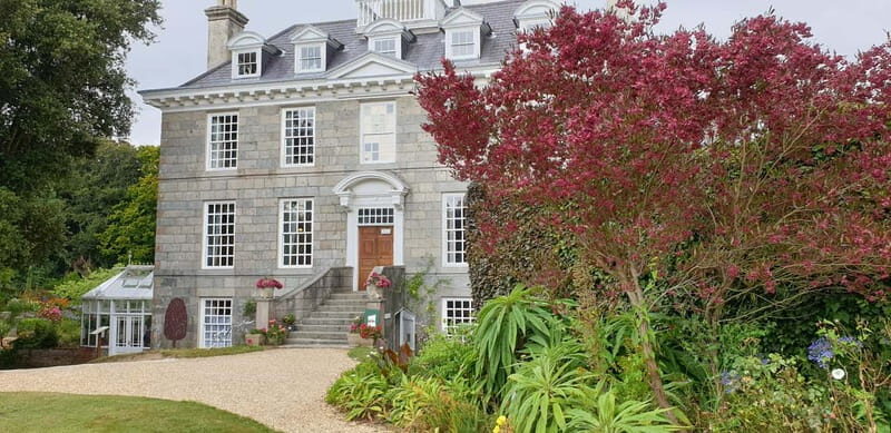 Guernsey: Half-Day Island Shore Excursion Tour - The Sum Up