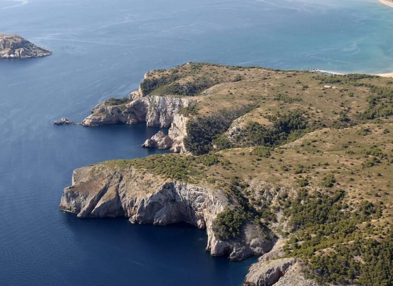 Guided Boat Tour to Medes Islands & Roca Foradada with Swim - FAQ