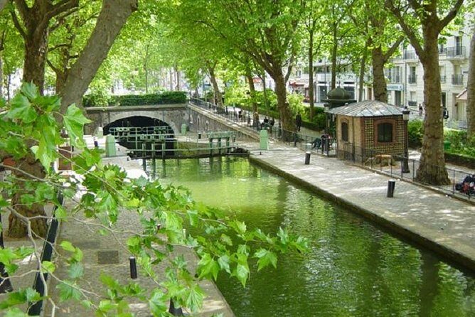 Guided Cruise The Old Paris on Canal Saint Martin - Introduction